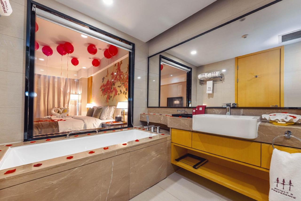 Hotels & Preference Hualing Tbilisi